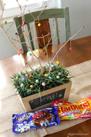 Spring Tree Table Centerpiece - I Dig Pinterest